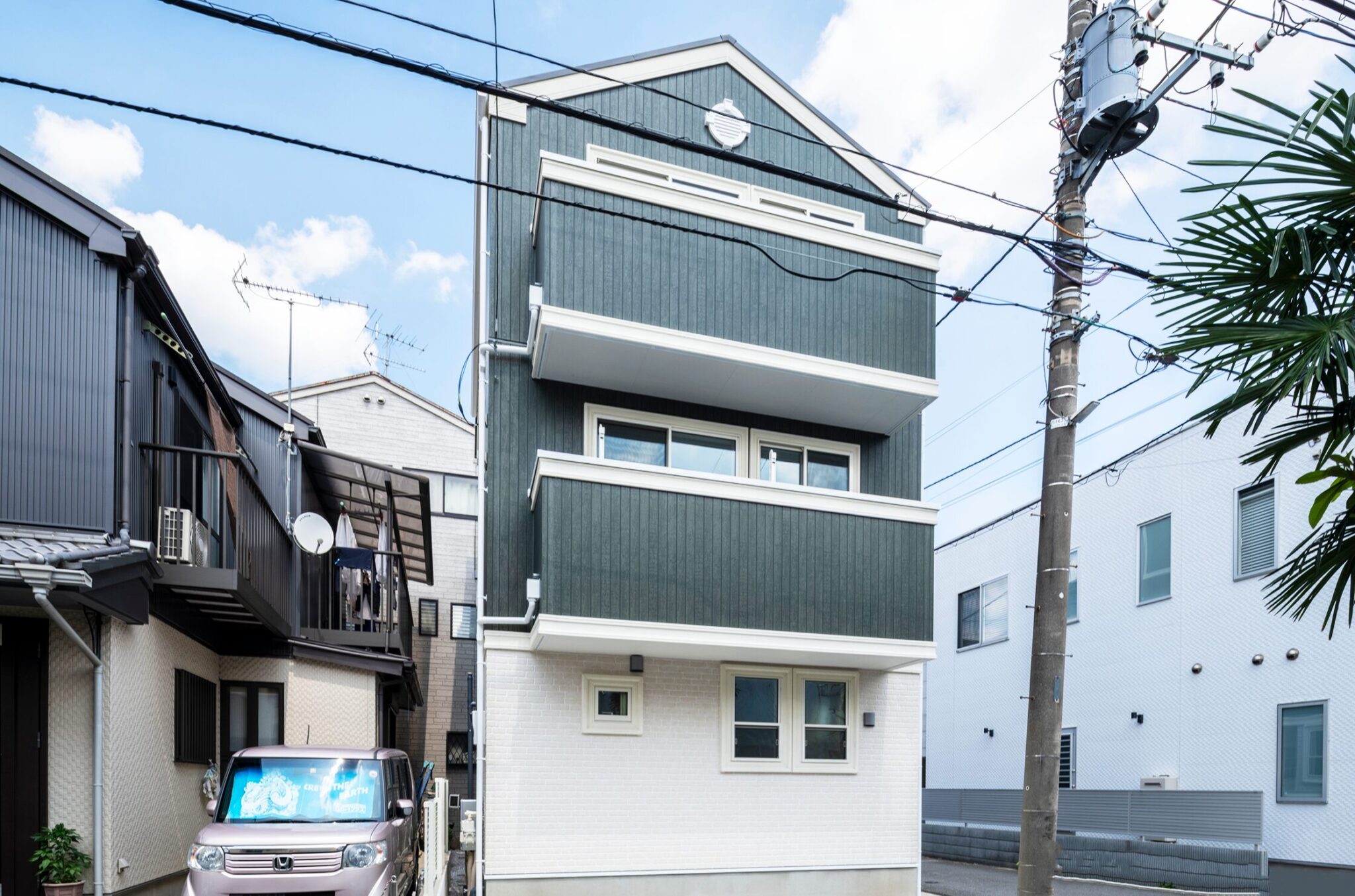 北欧スタイルの柔らかな雰囲気と都市の利便性を両立した4LDK・2台駐車の住まい -株式会社BLISS（ブリス）