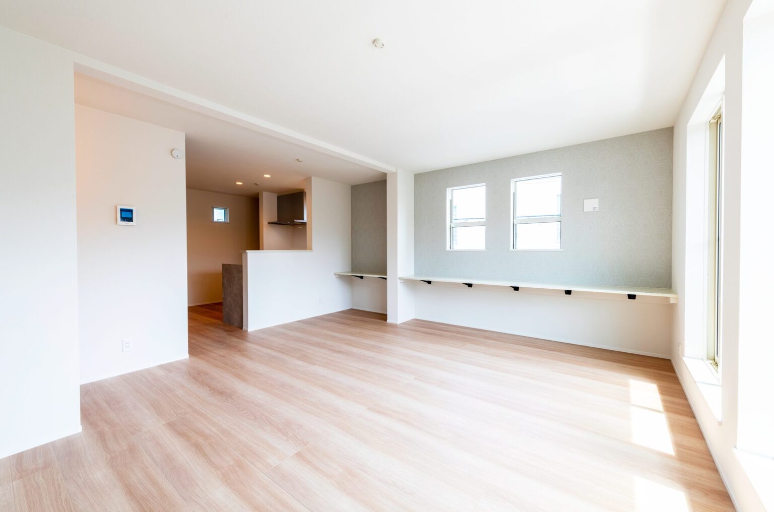 北欧スタイルの柔らかな雰囲気と都市の利便性を両立した4LDK・2台駐車の住まい -株式会社BLISS（ブリス）